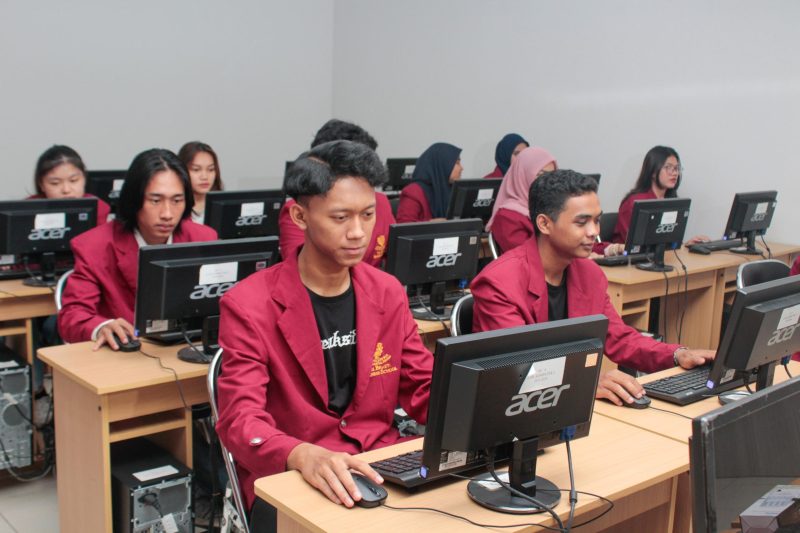 Biaya Kuliah di Tri Bhakti Business School 2024 - Tri Bhakti Business ...
